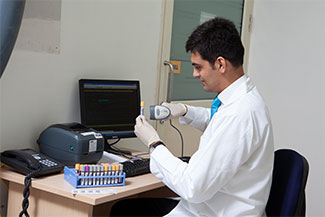 Diagnostic Centre and Pathology Lab for Blood Test | Dr Lal PathLabs